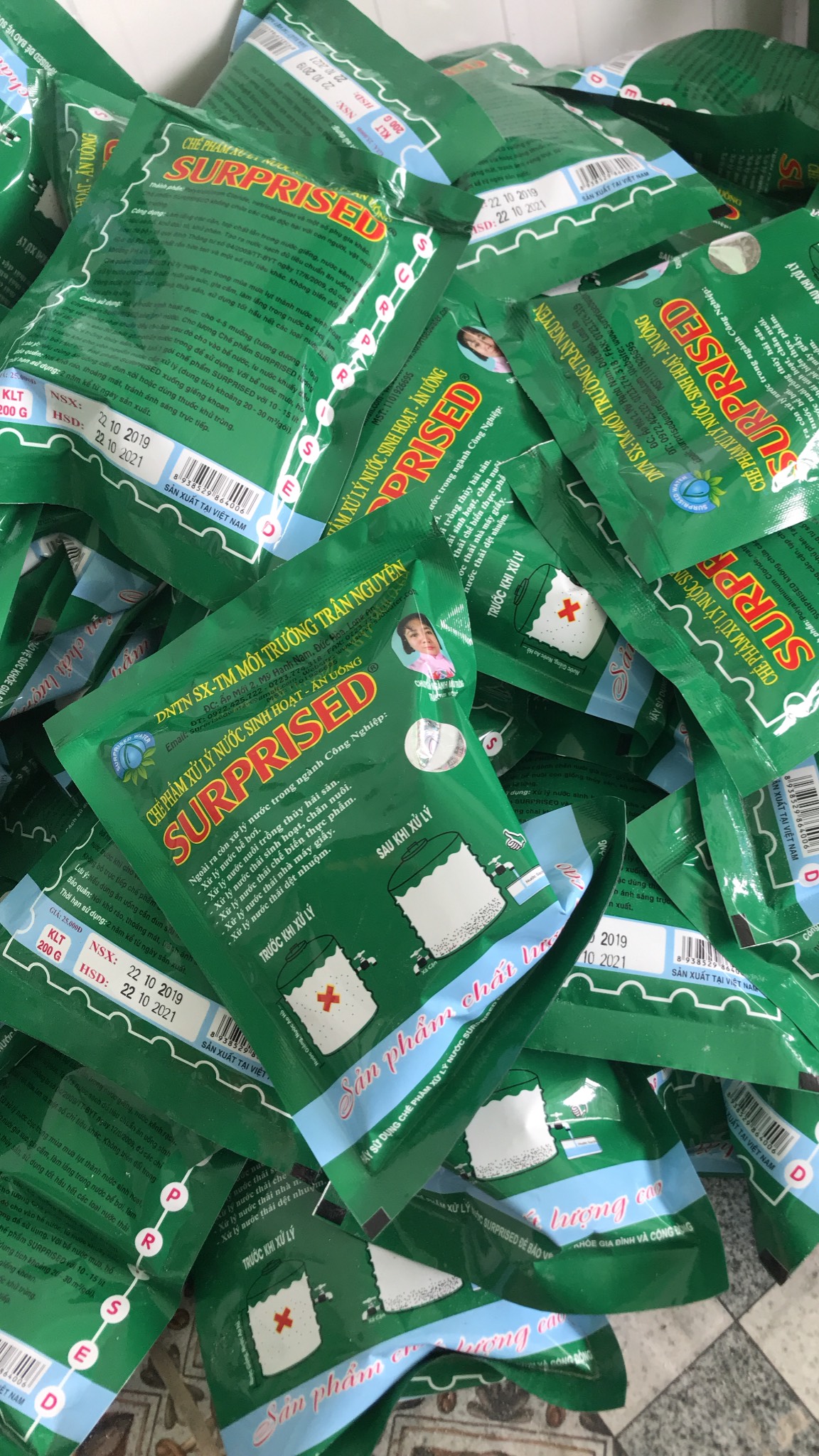 Combo 100 gói Chế phẩm xử lý nước SURPRISED WATER 200Gr - Surprised Water